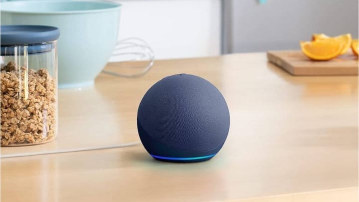 Loa thông minh Alexa Echo Dot (5th Gen) Alexa 2022 - Nhà Thông Minh ...